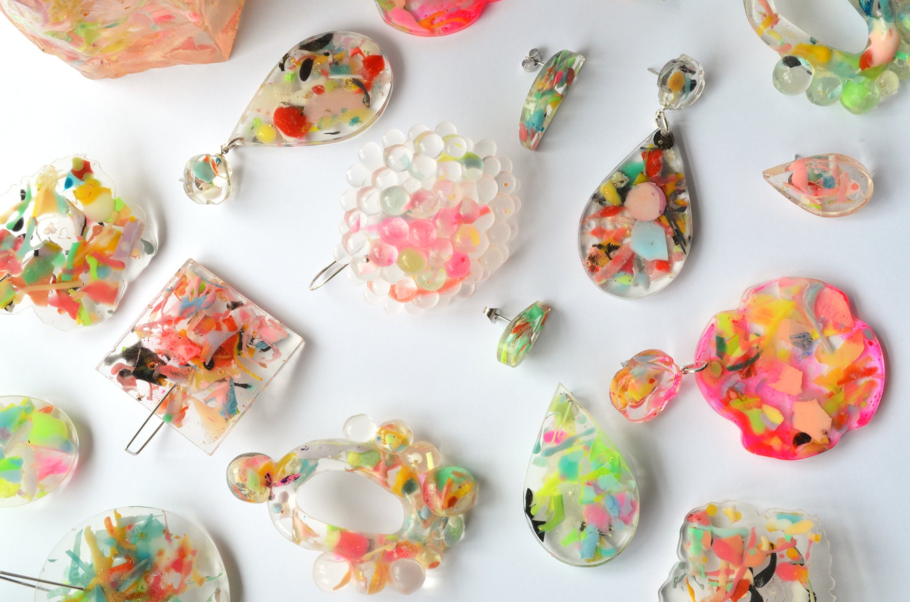 Collage Collection – Flock Curiosity Assembly